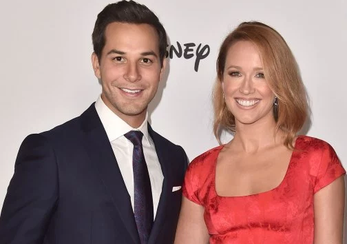 Skylar Astin - Bio, Age, Facts, Wiki, Net Worth, Divorce, Wife, Song ...
