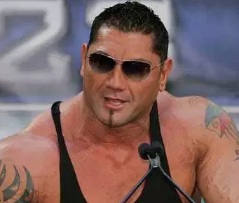 Dave Bautista - Bio, Movies, Net Worth, Affair, Wife, Height, MMA ...