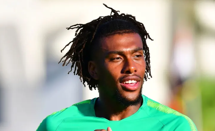 Alex Iwobi Birthday and Wiki - Bio, Net Worth, Affair, Married ...