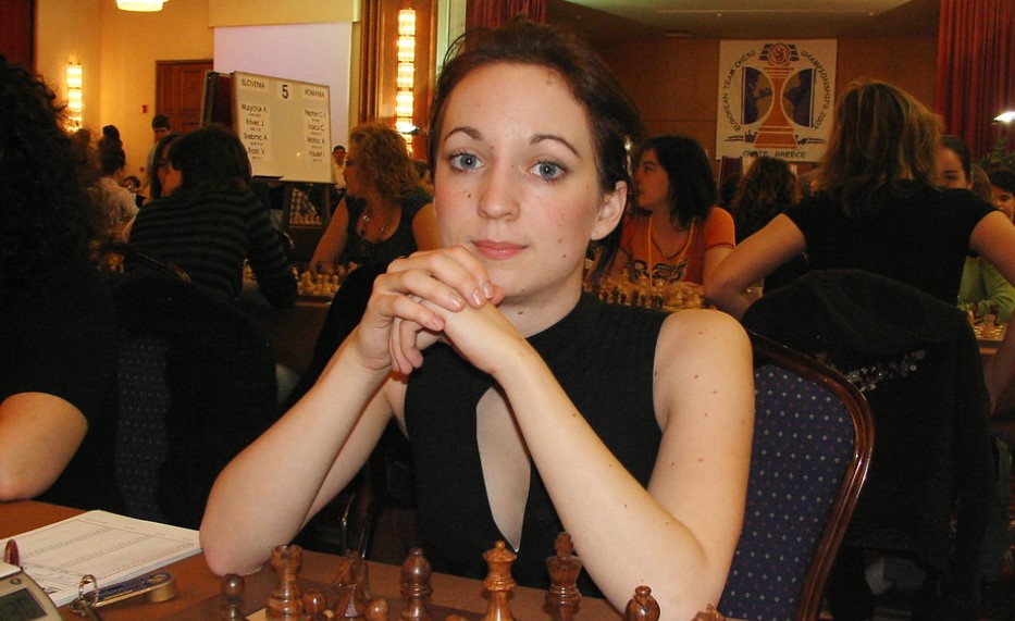 Elisabeth Paehtz - Bio, Net Worth, Nationality, Chess, FIDE, Age, Facts, Husband