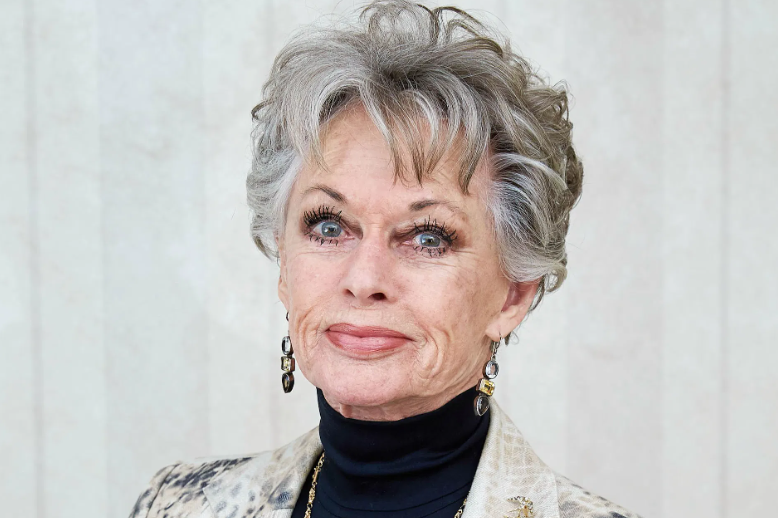 Tippi Hedren Bio, Net Worth, Daughter, Birthday, Married, Husband, Age ...