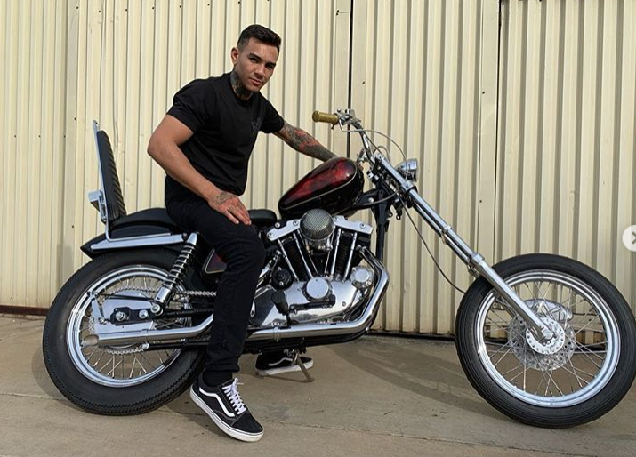 Andre Fili Bio, Net Worth, Age, MMA, UFC, Records, Injury, Tattoo ...