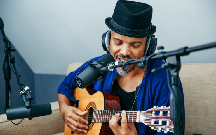 Van Hunt Bio, Net Worth, Age, Dating, Girlfriend, Albums, Awards ...