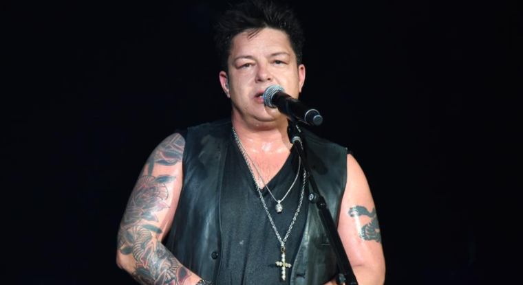 Eric Lapointe Bio, Net Worth, Facts, Age, Family, Personal Life, Albums ...